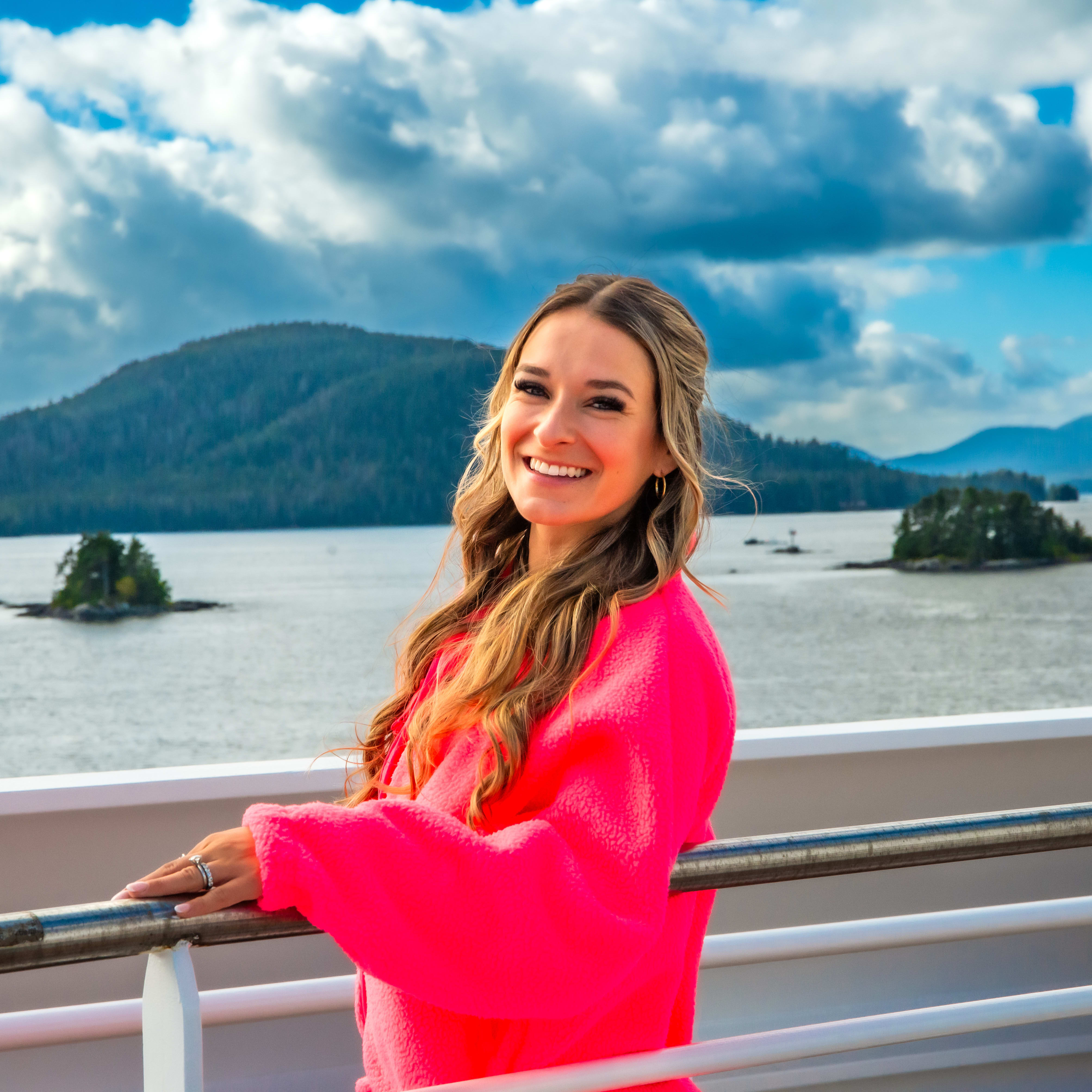 Sarah Mangelson | Fora Travel