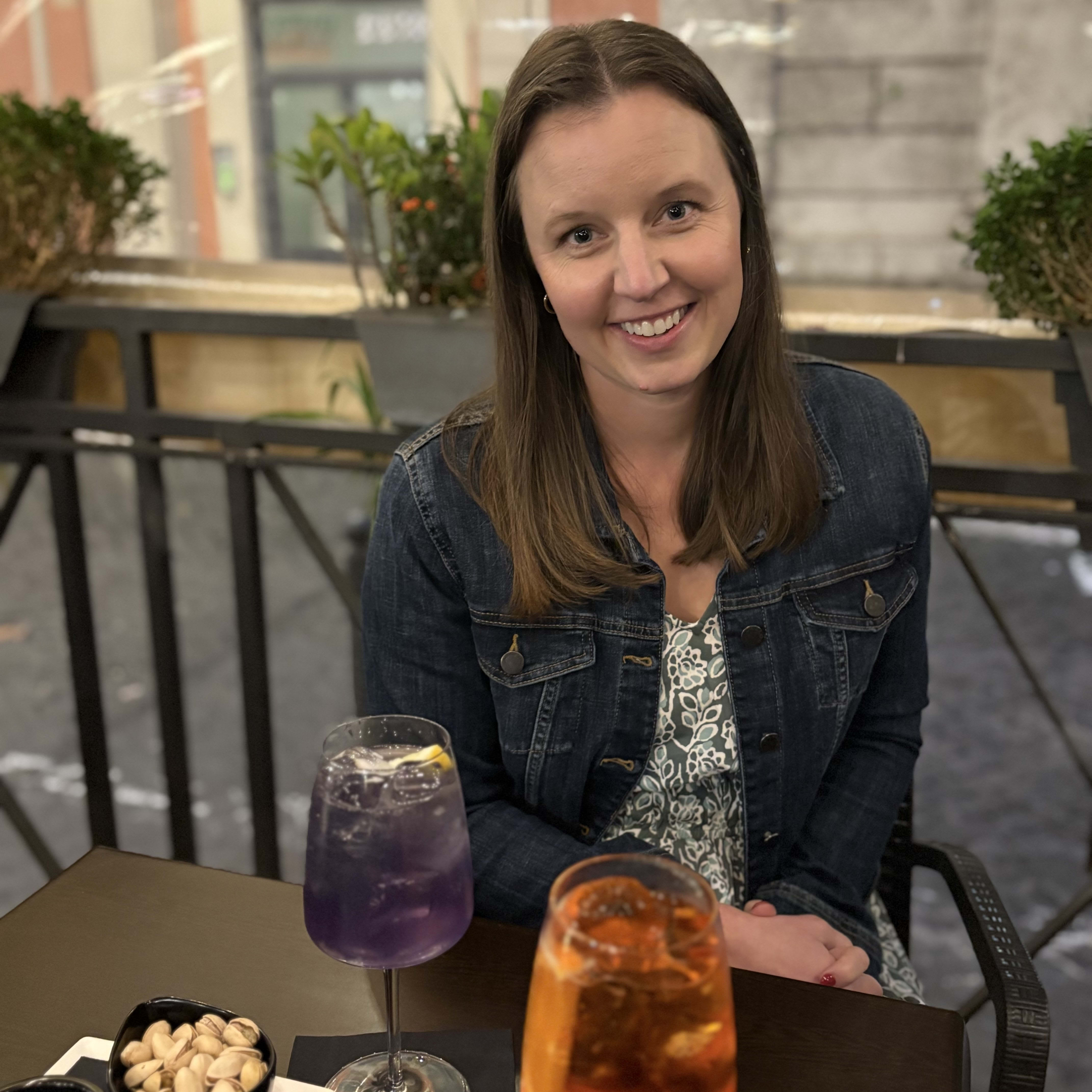 Jackie Maerz | Fora Travel