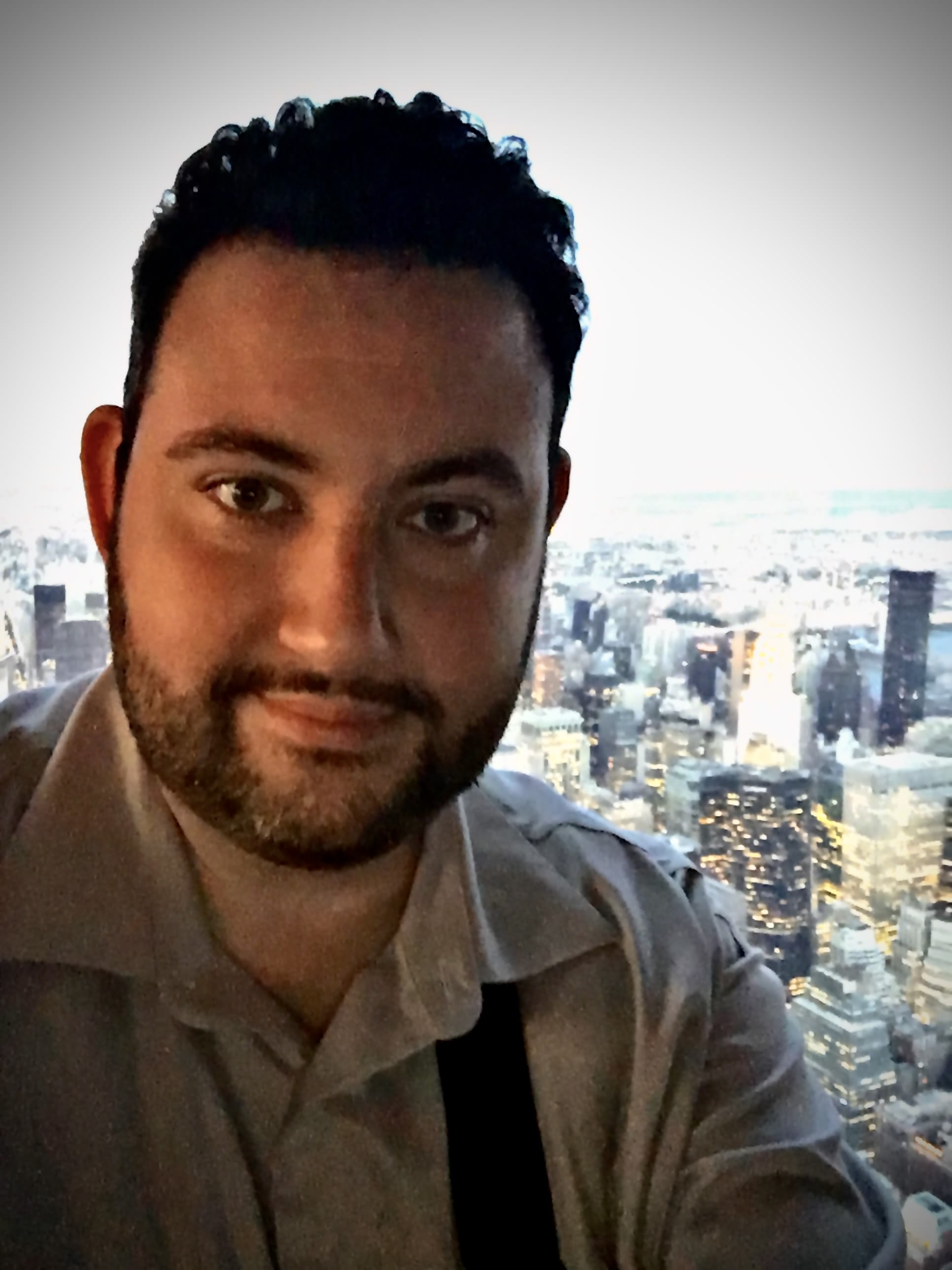 Alberto González | Fora Travel