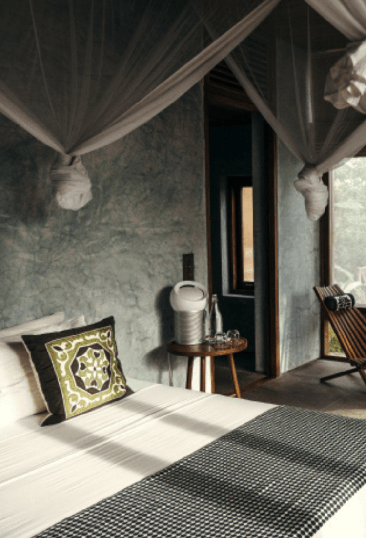 Fora: The Modern Travel Agency