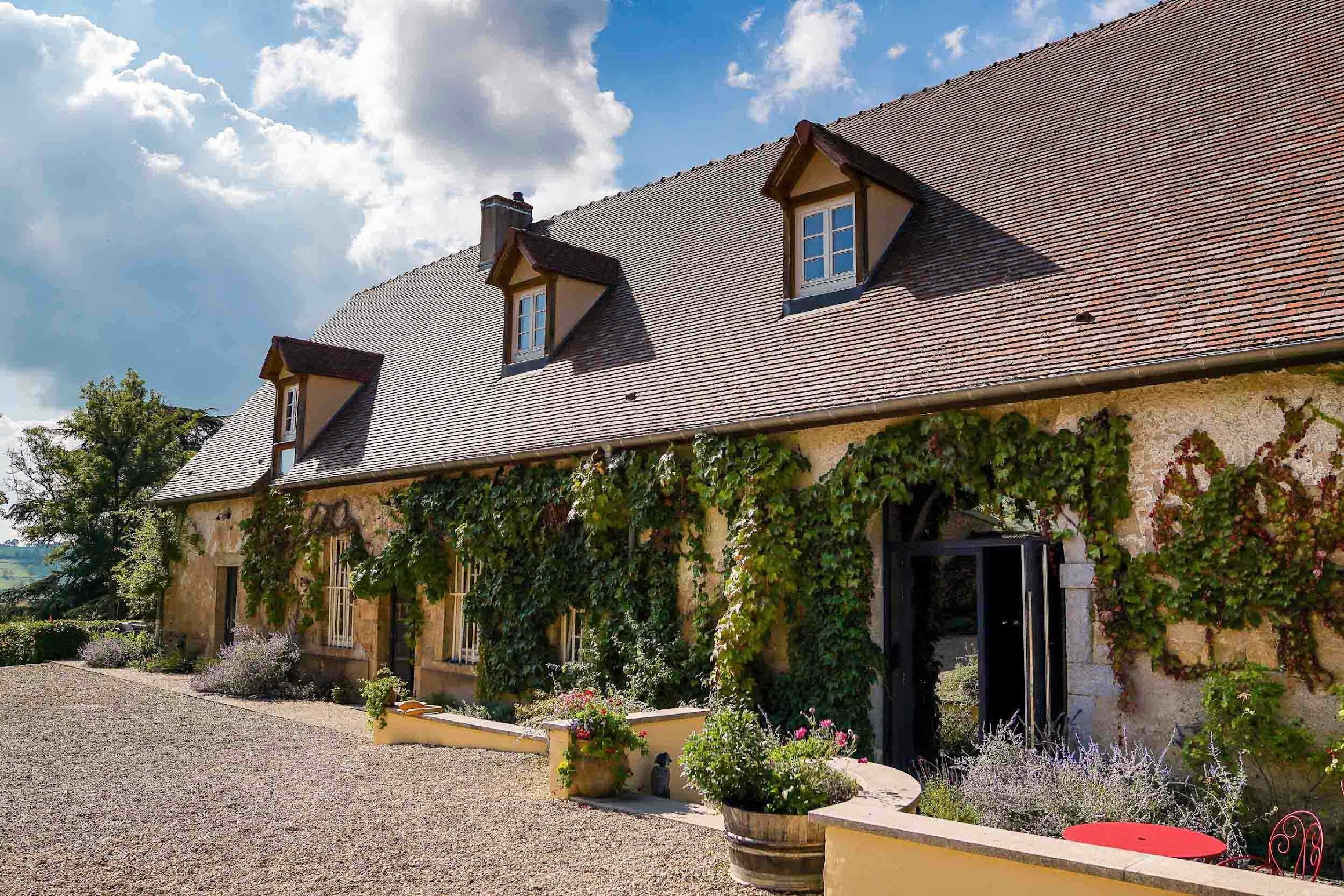 Vineyards, Villages and Vintages: Domaine de Cromey in Burgundy