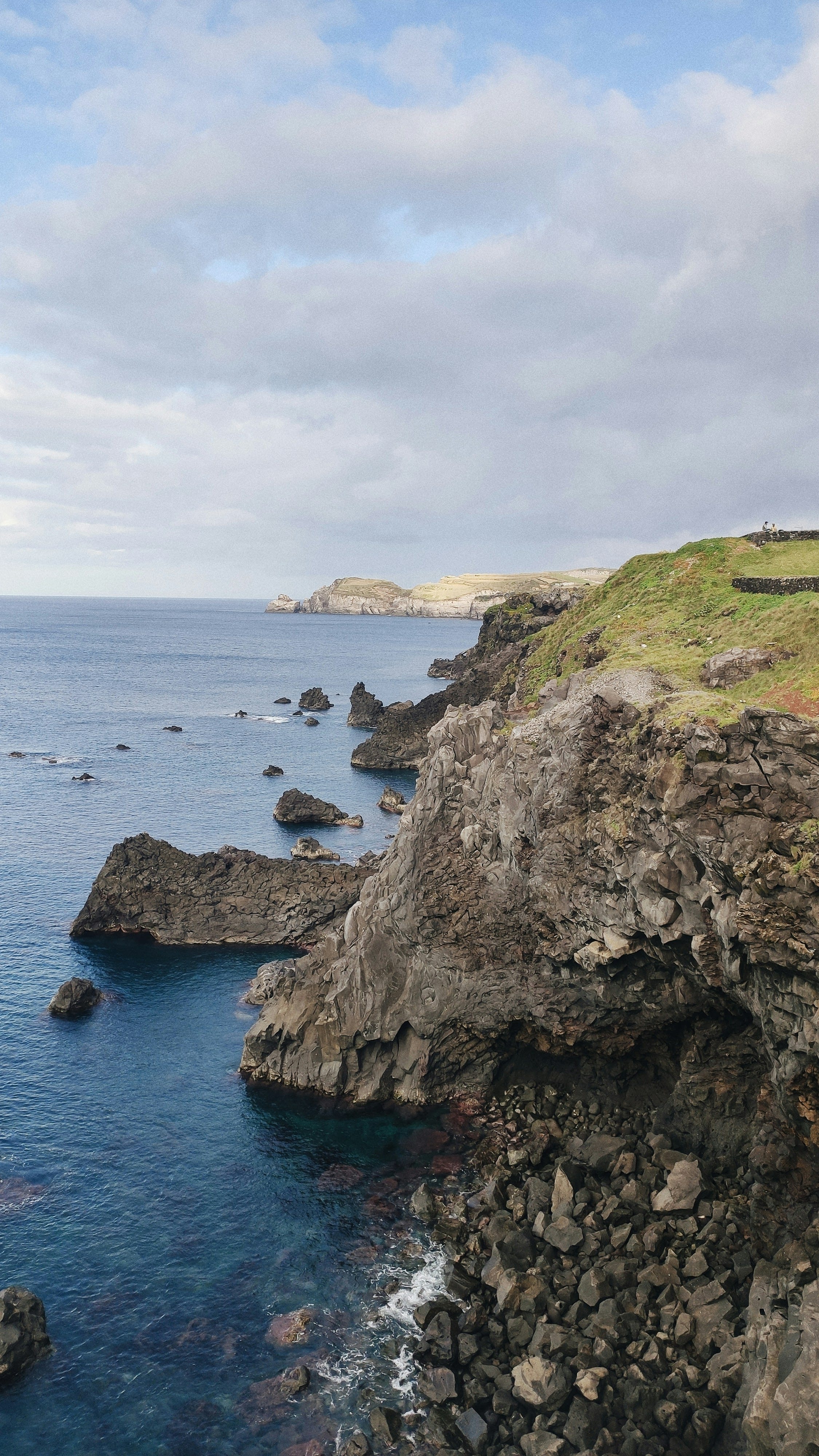 A Volcanic Island Escape: The Ultimate Guide to São Miguel, Azores
