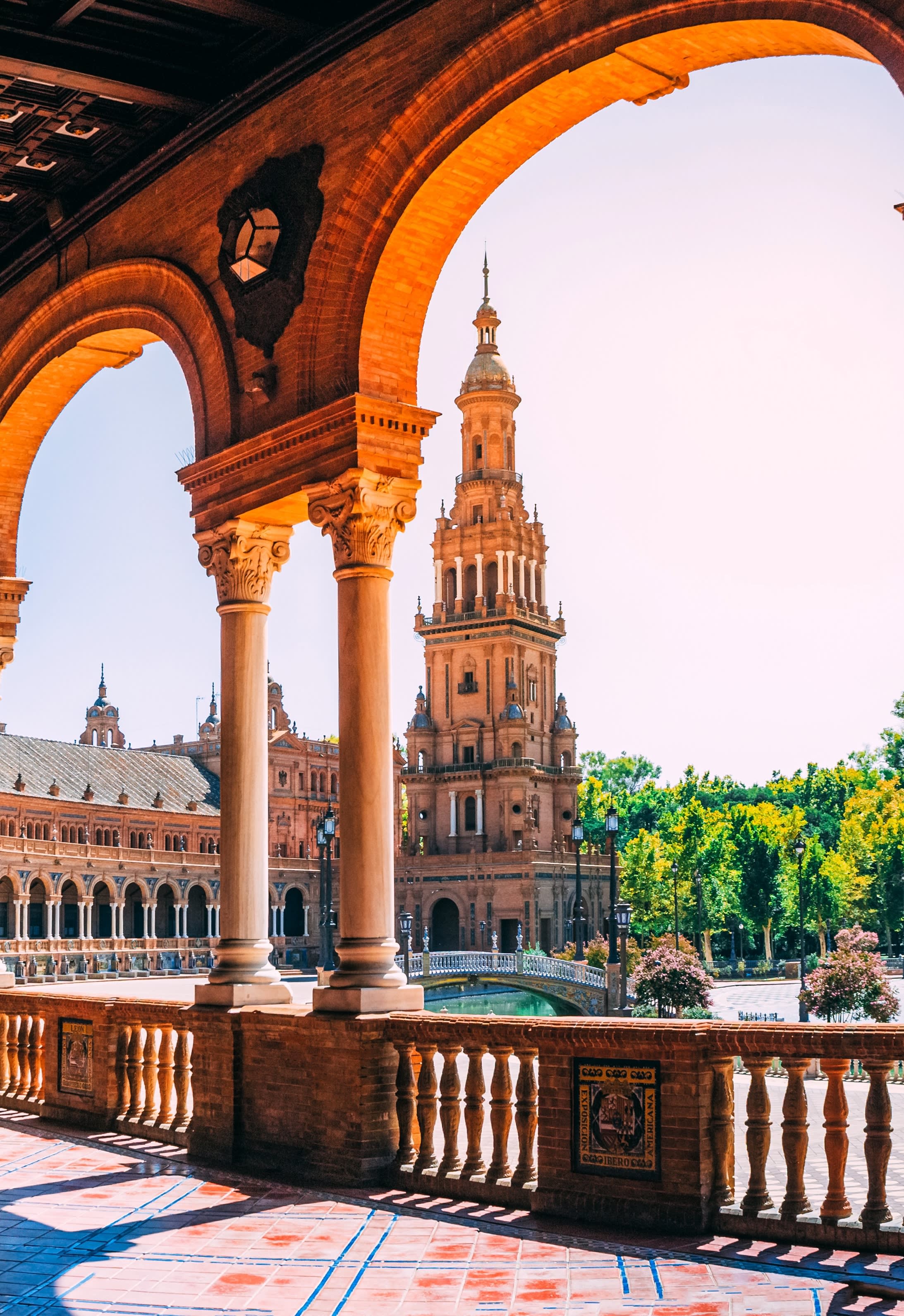 Seville in Bloom: A Cultural Tapestry of Tapas, Flamenco & Springtime Magic
