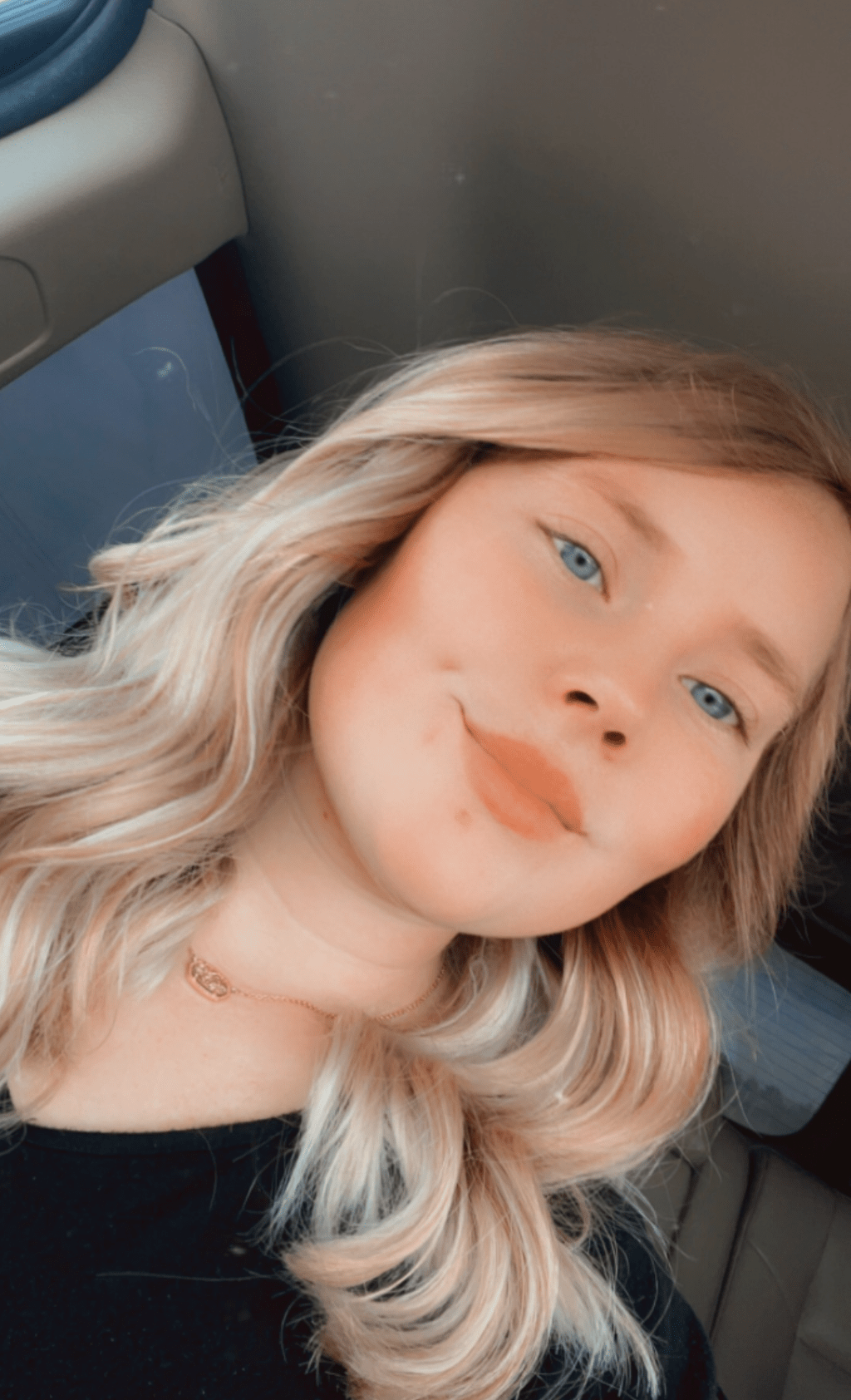 Julie Loewen | Fora Travel