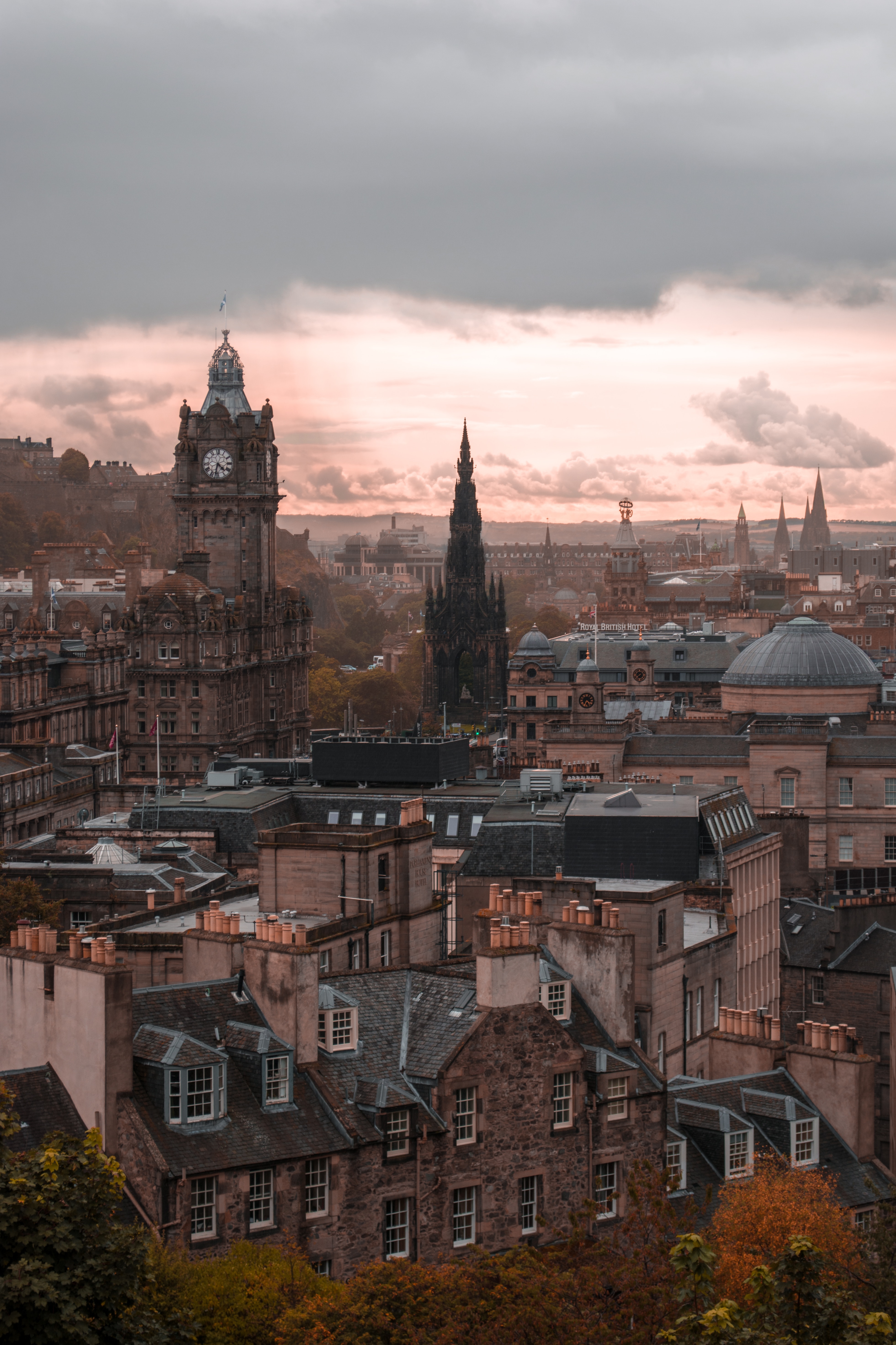 Hiking, History and Haute Cuisine in Edinburgh