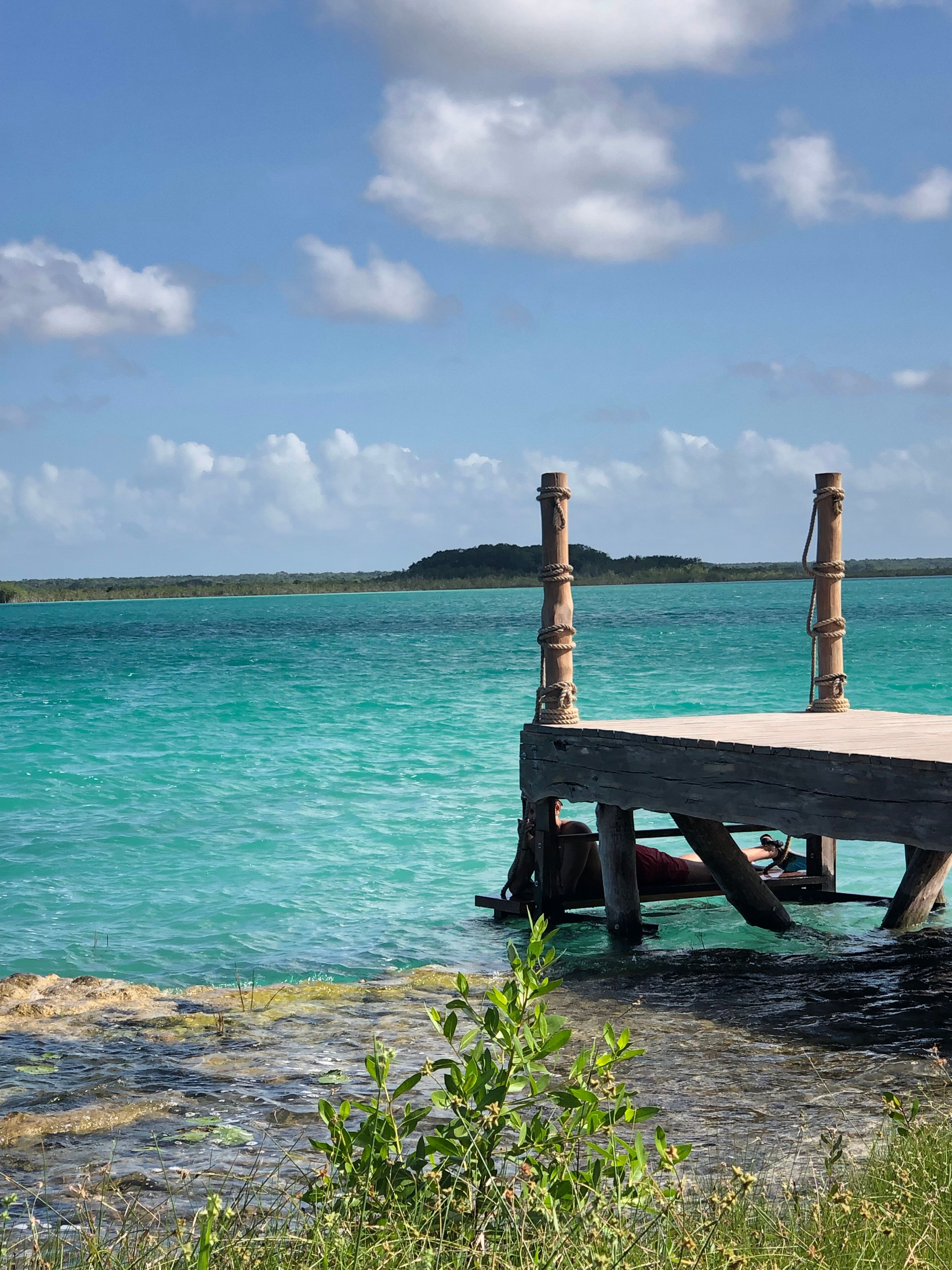 Bacalar Mexico Guide: Embrace a 3-4 Night Escape to a Lush Lagoon Paradise