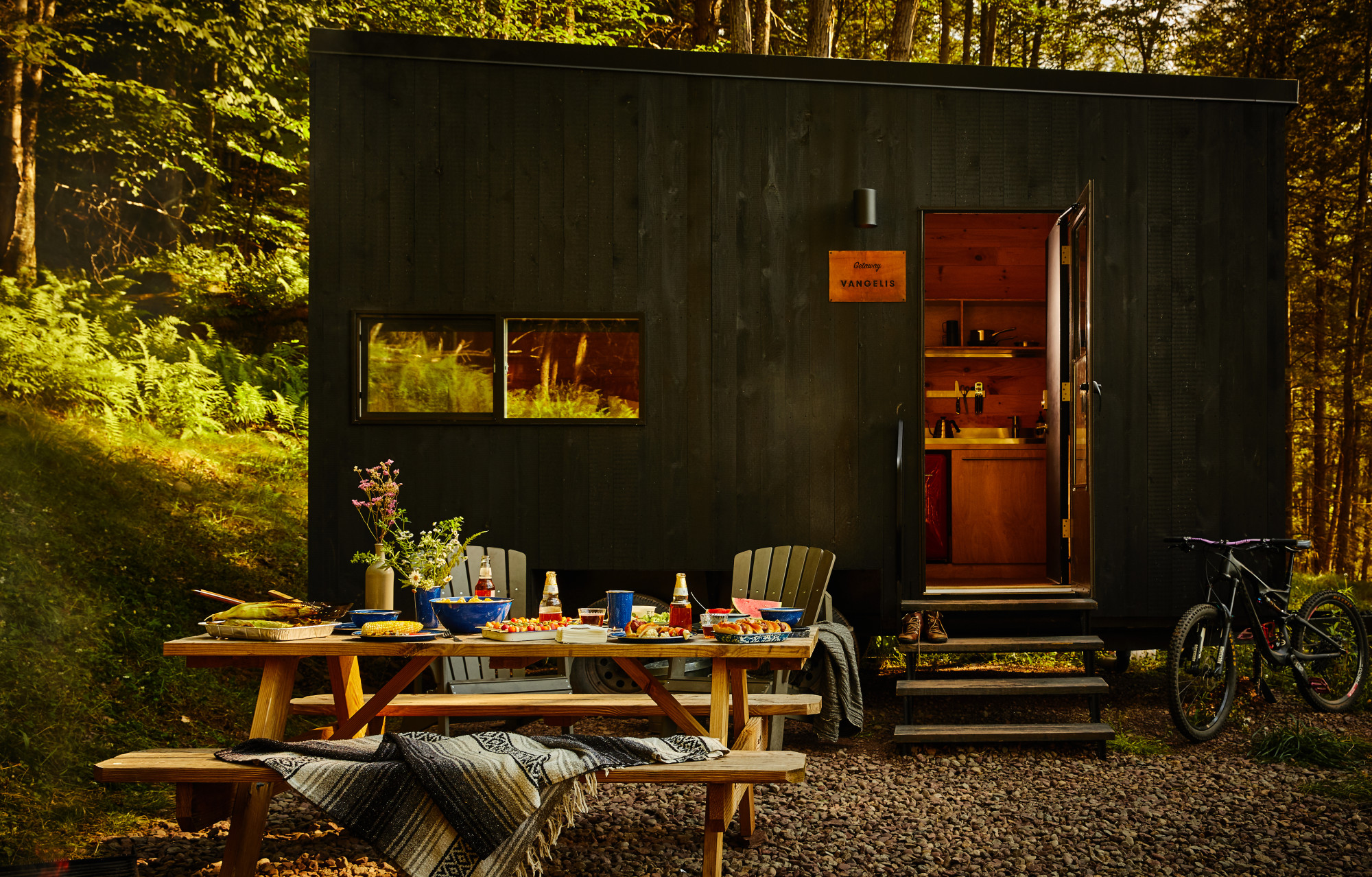 September Roundup: Announcing Fora's Latest Partners