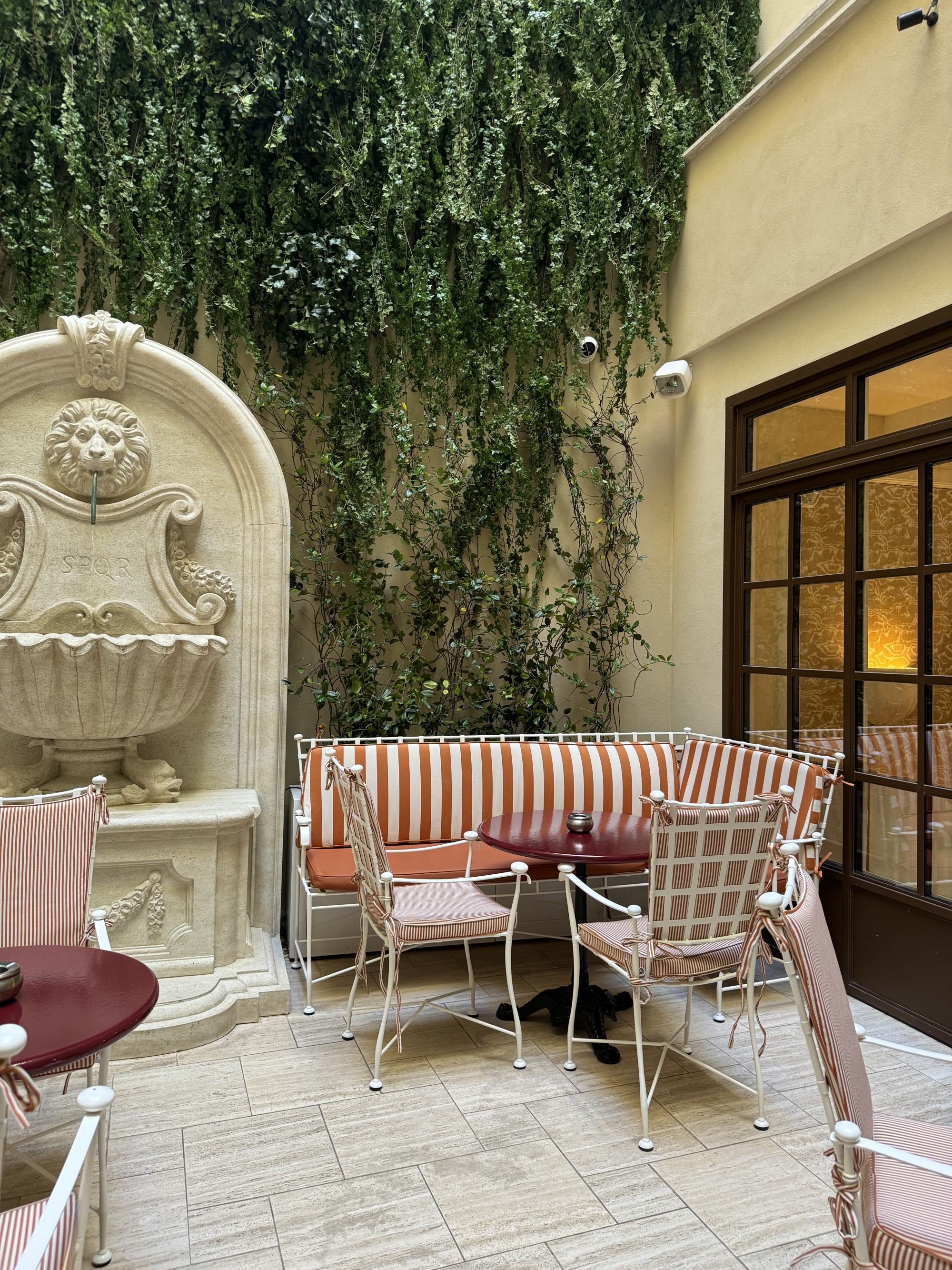 Discovering Charm and Comfort: An Unforgettable Stay at Casa Monti Roma