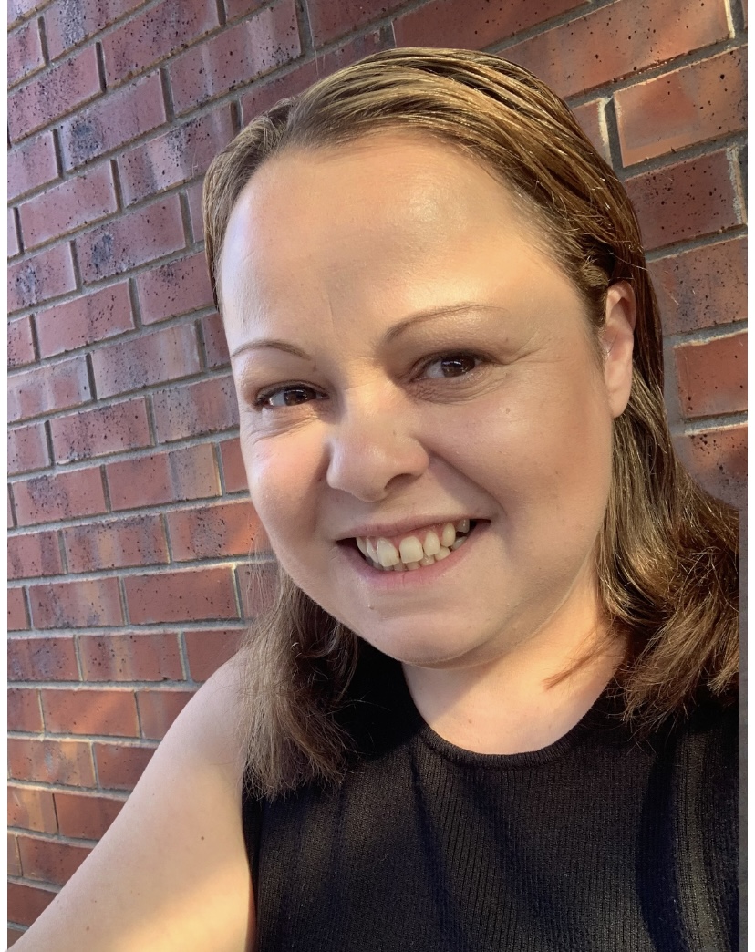 Liz Tripodi | Fora Travel