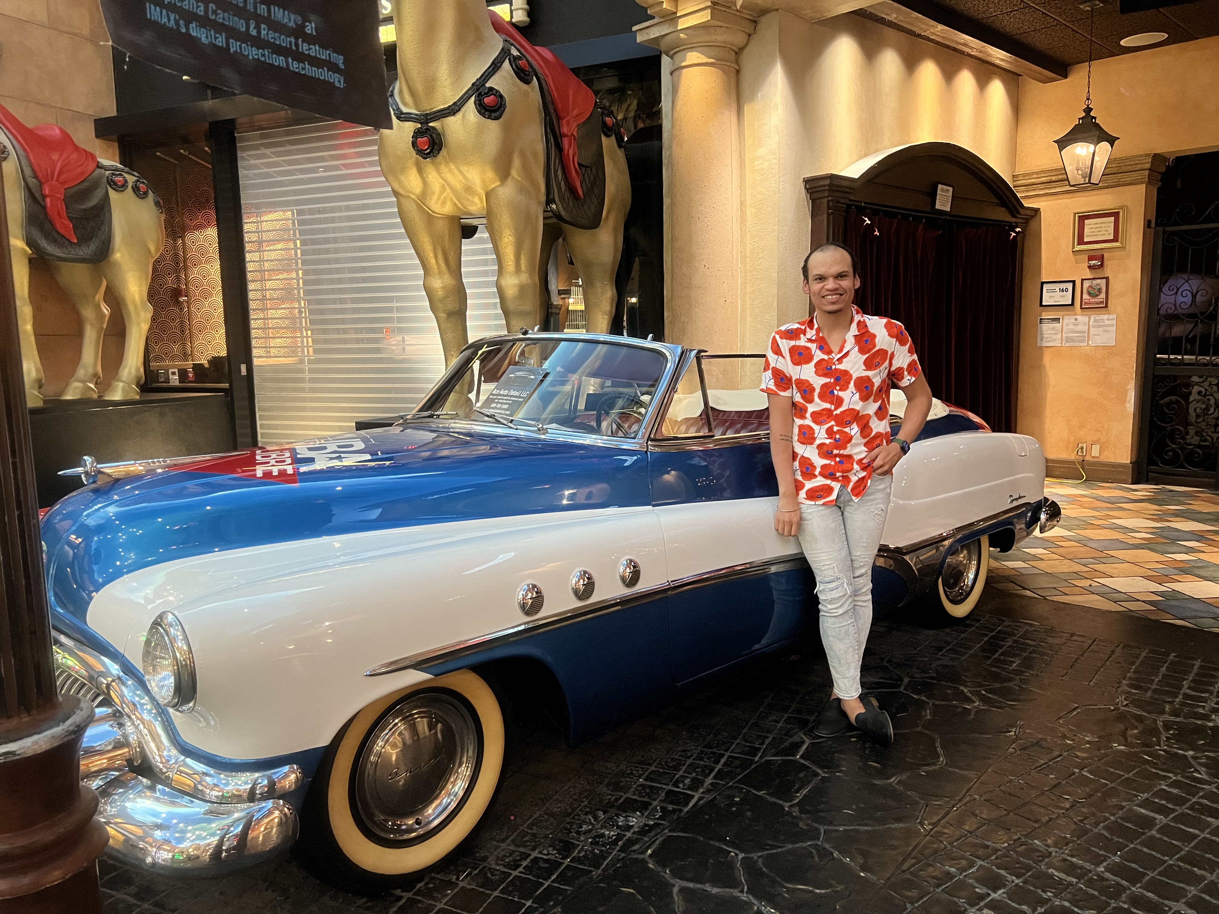 Dayvon Grays | Fora Travel