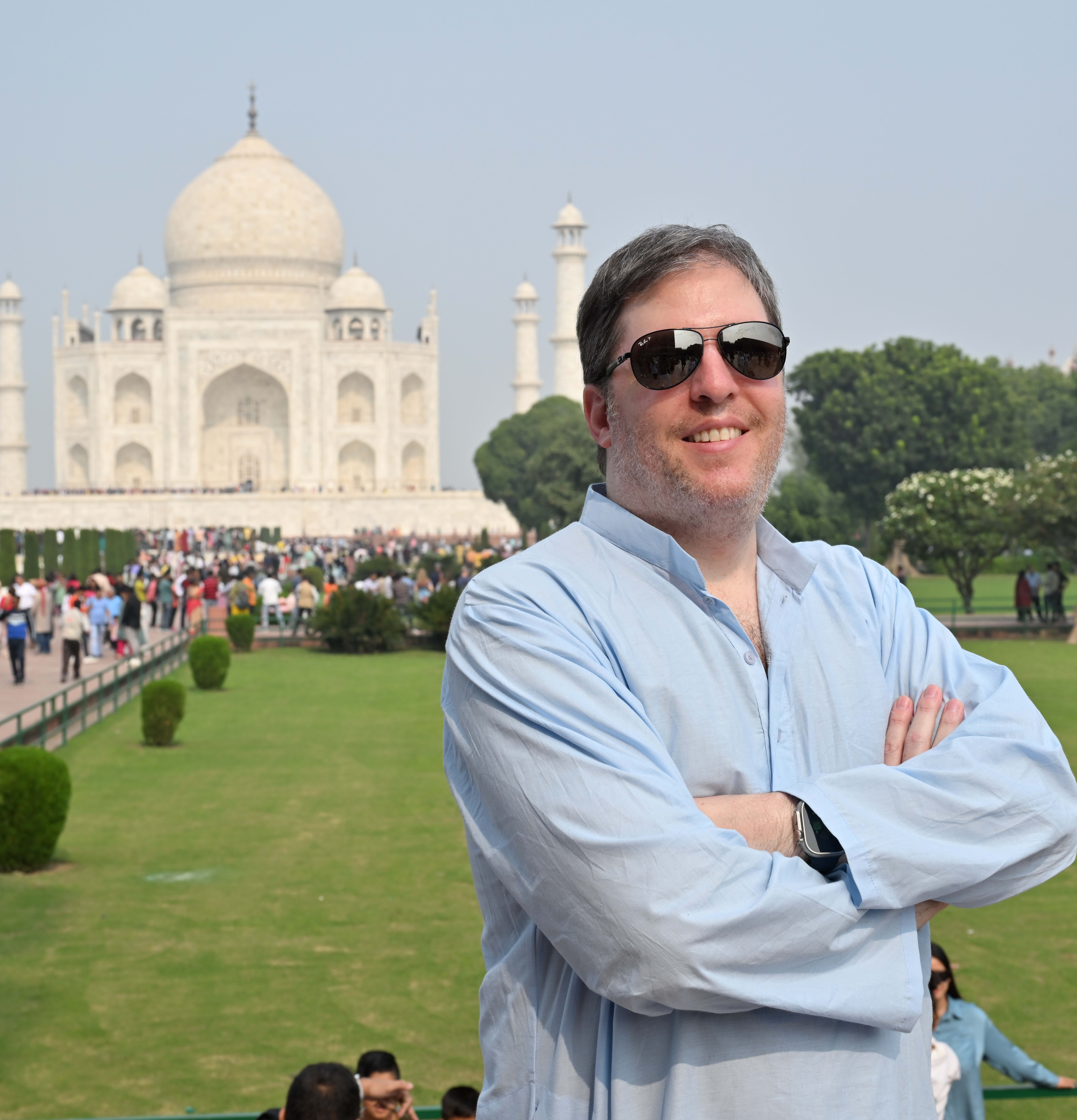 Michael Perlo | Fora Travel