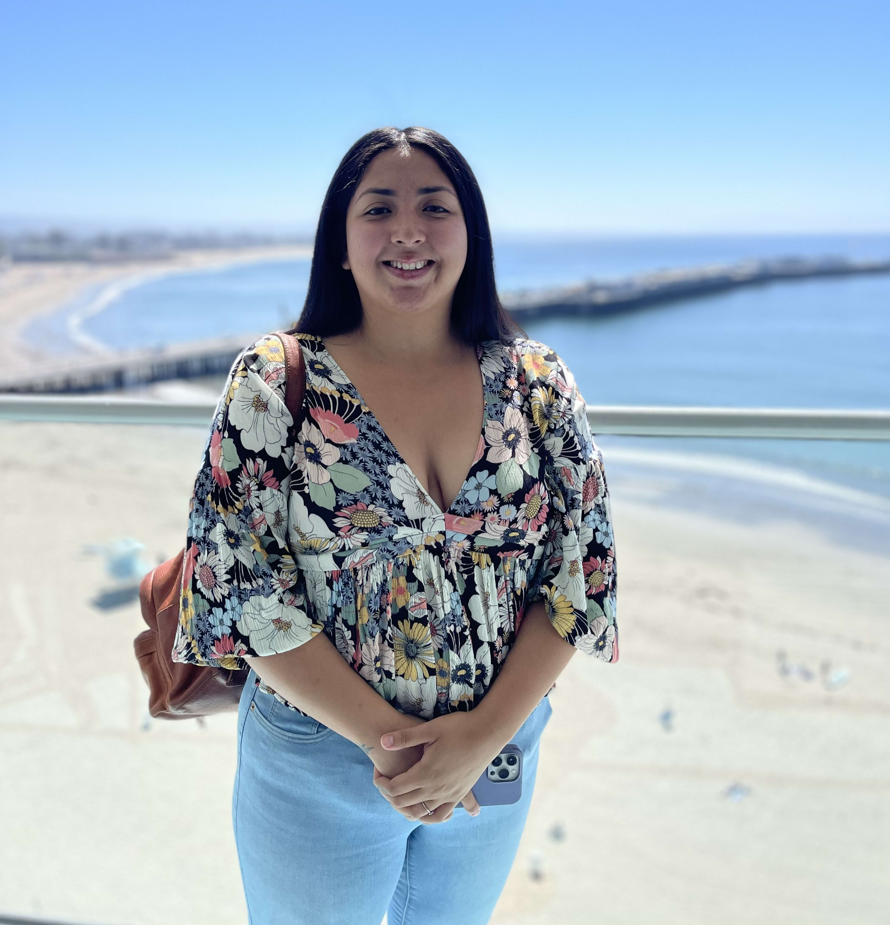 Alexandra Serrano | Fora Travel