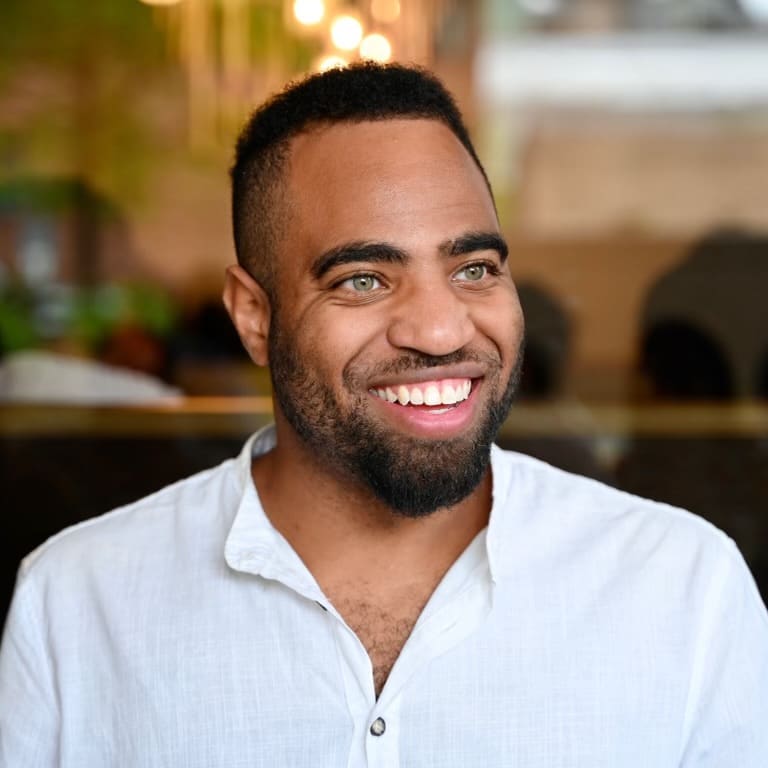 Travis Smith | Fora Travel