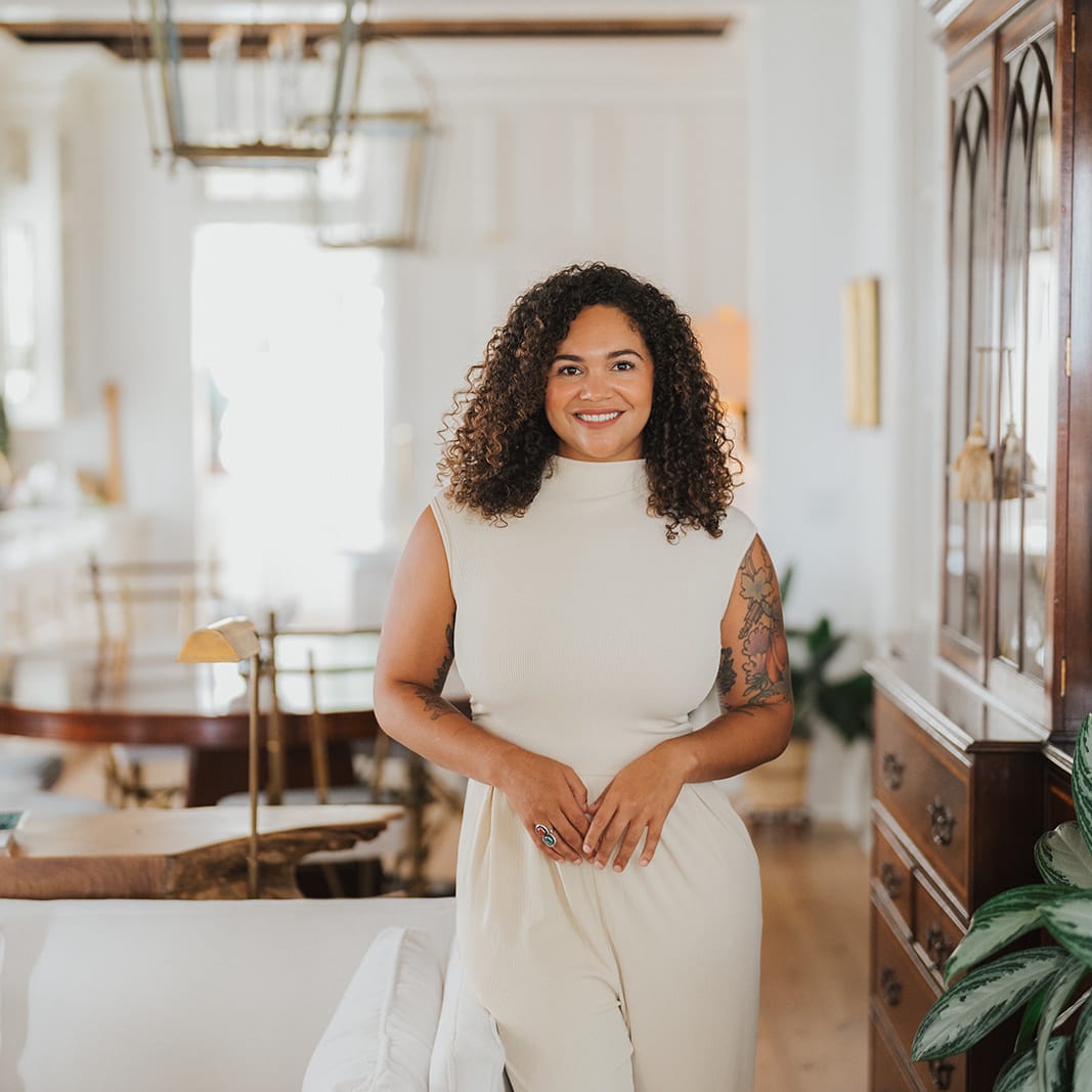 Shanneé Theus | Fora Travel