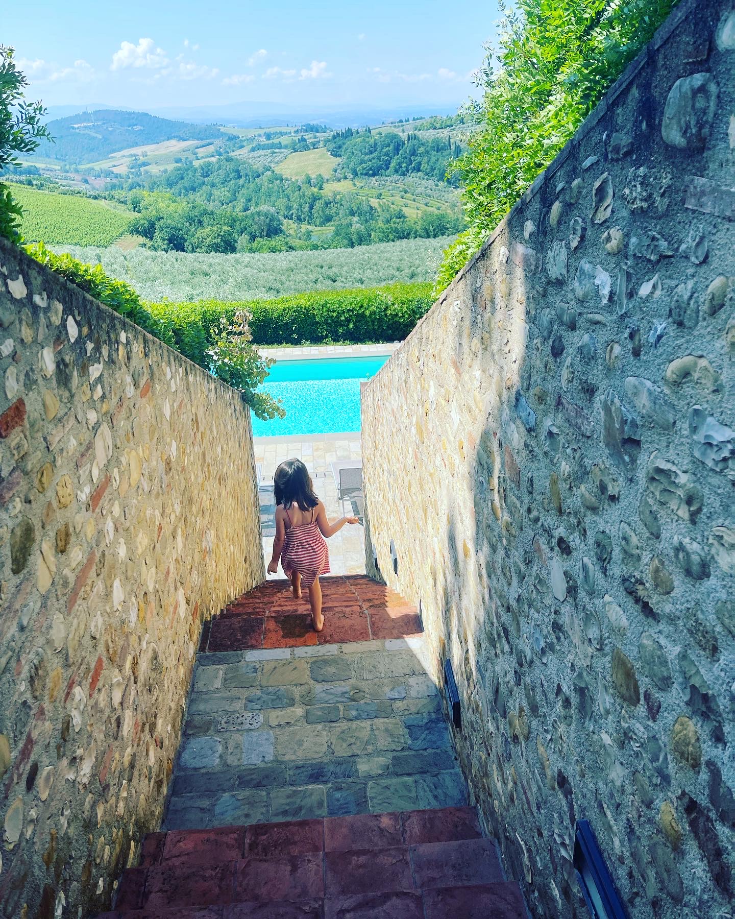 Ashley Lucia | Fora Travel