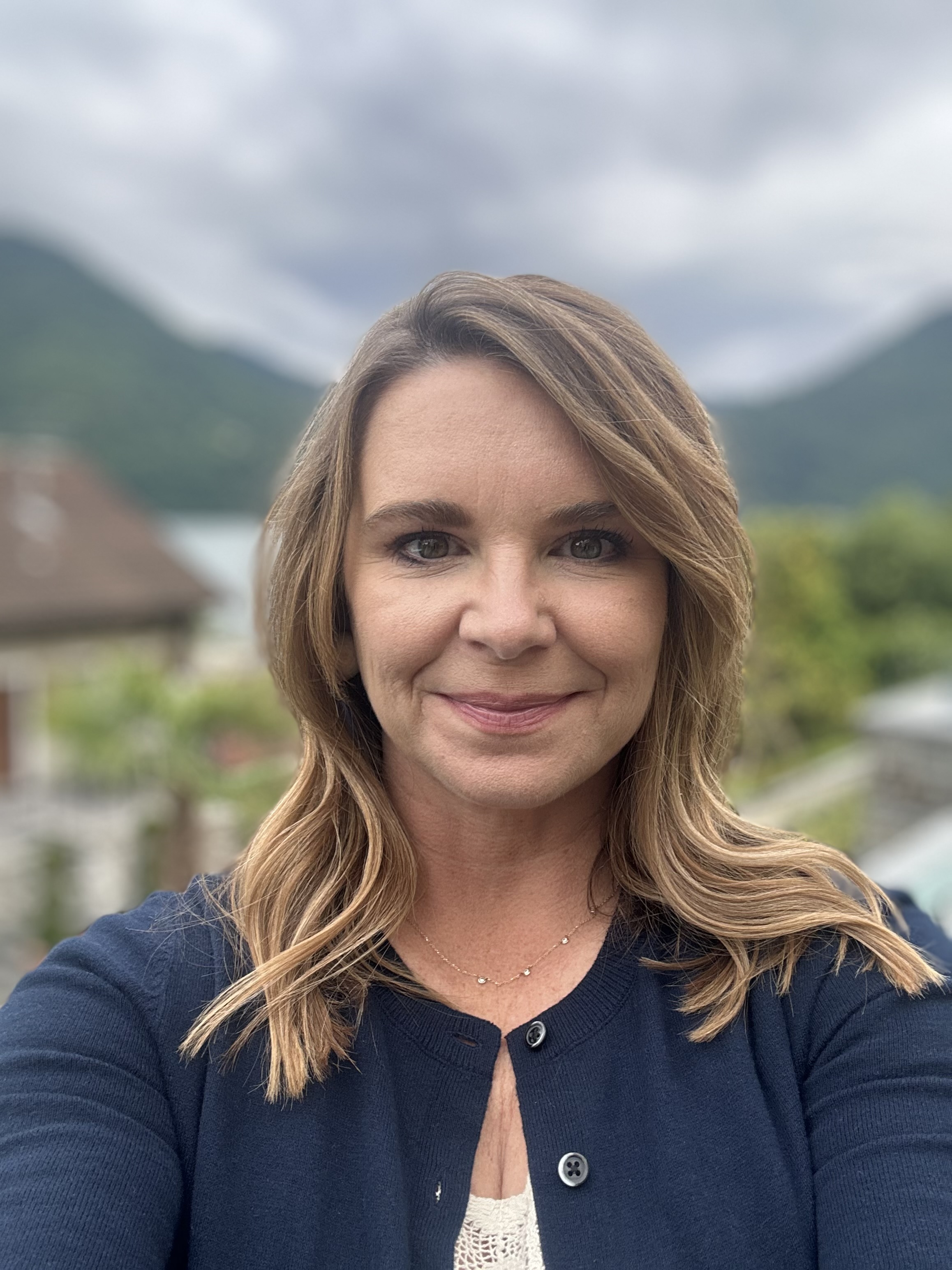 Toni Frana | Fora Travel