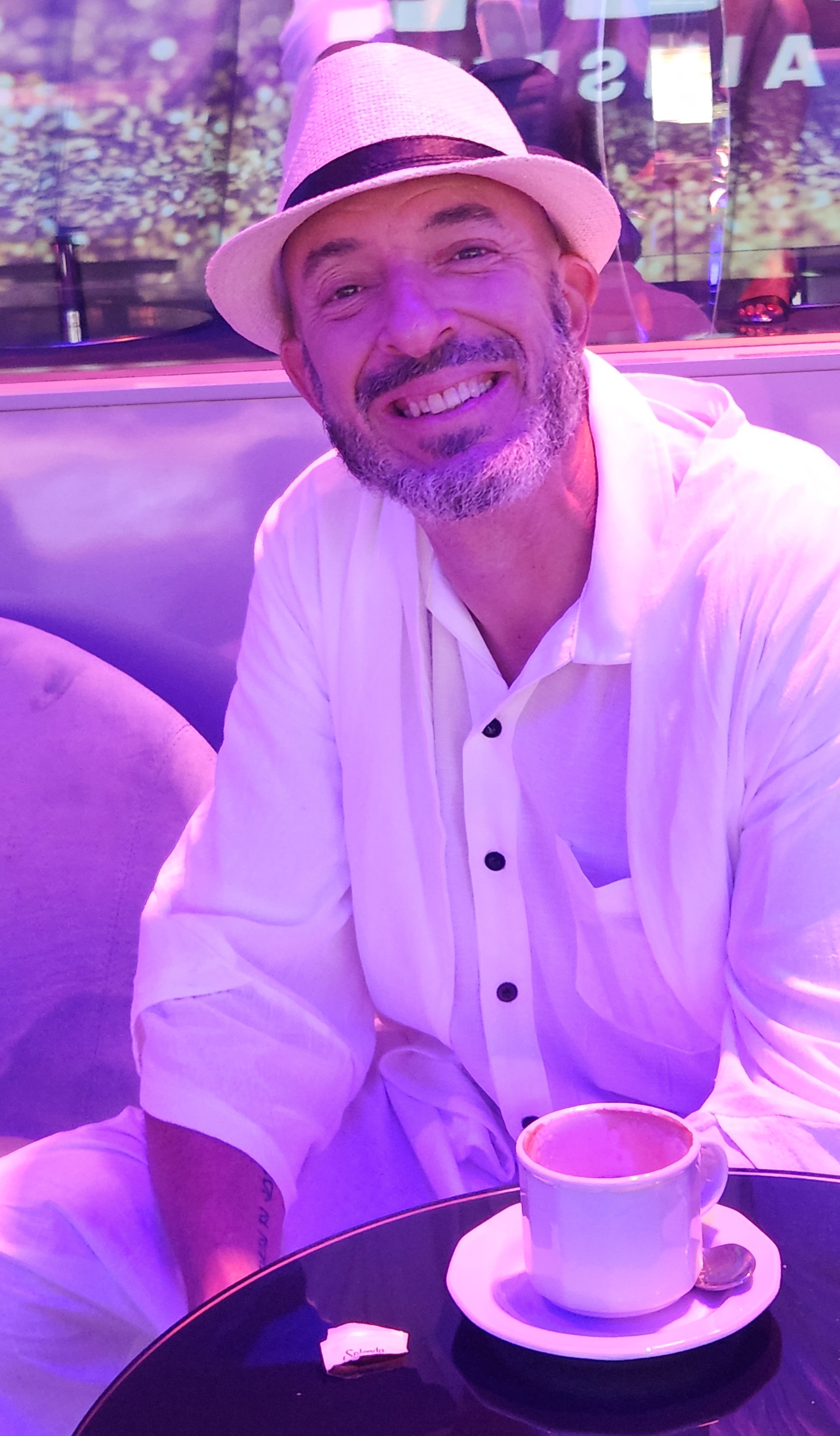 Eric Sanchez | Fora Travel