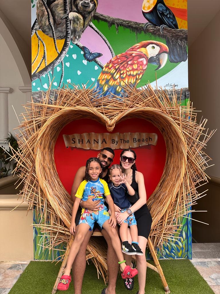 Stephanie Ballester | Fora Travel