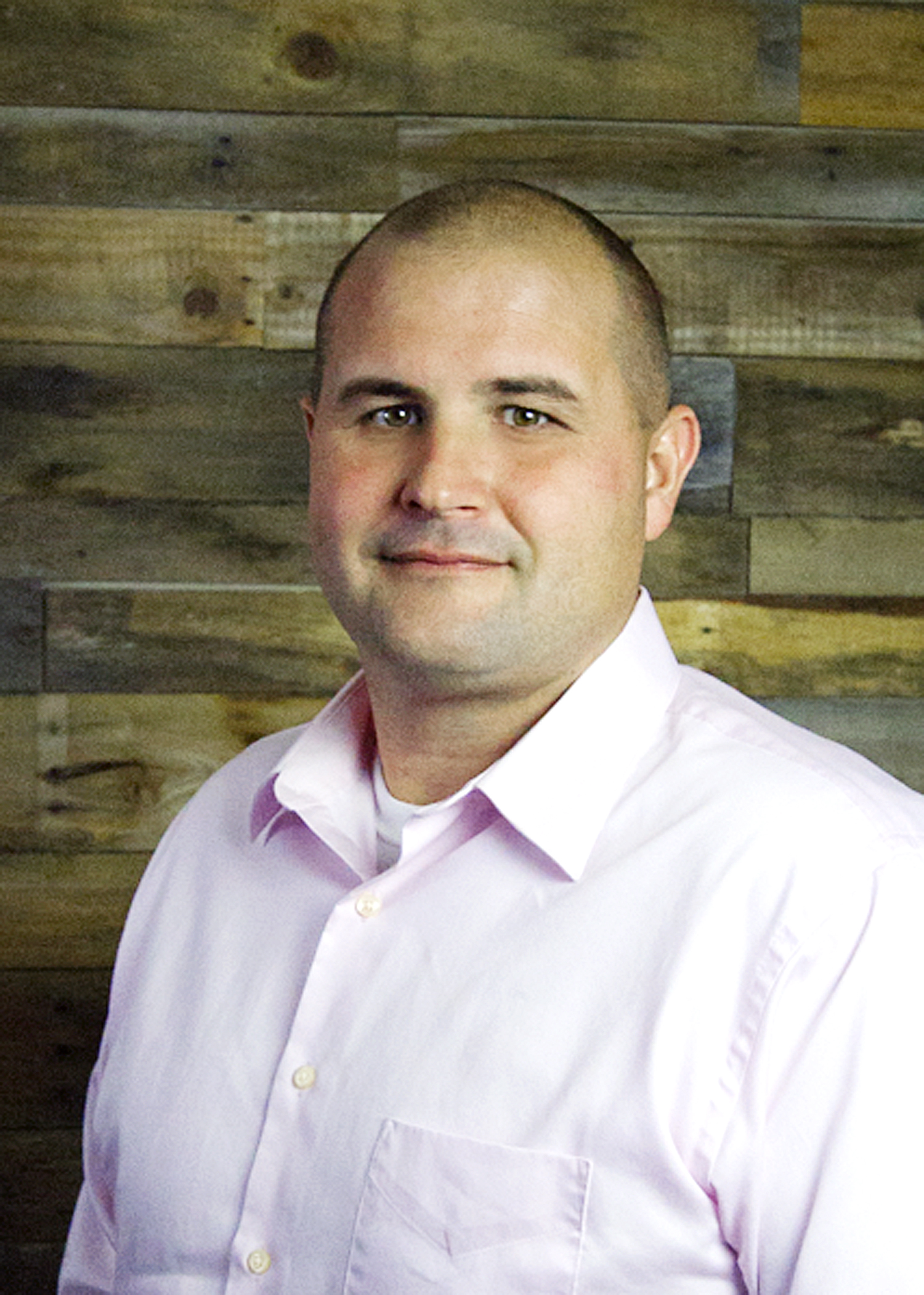 Neil Thompson | Fora Travel