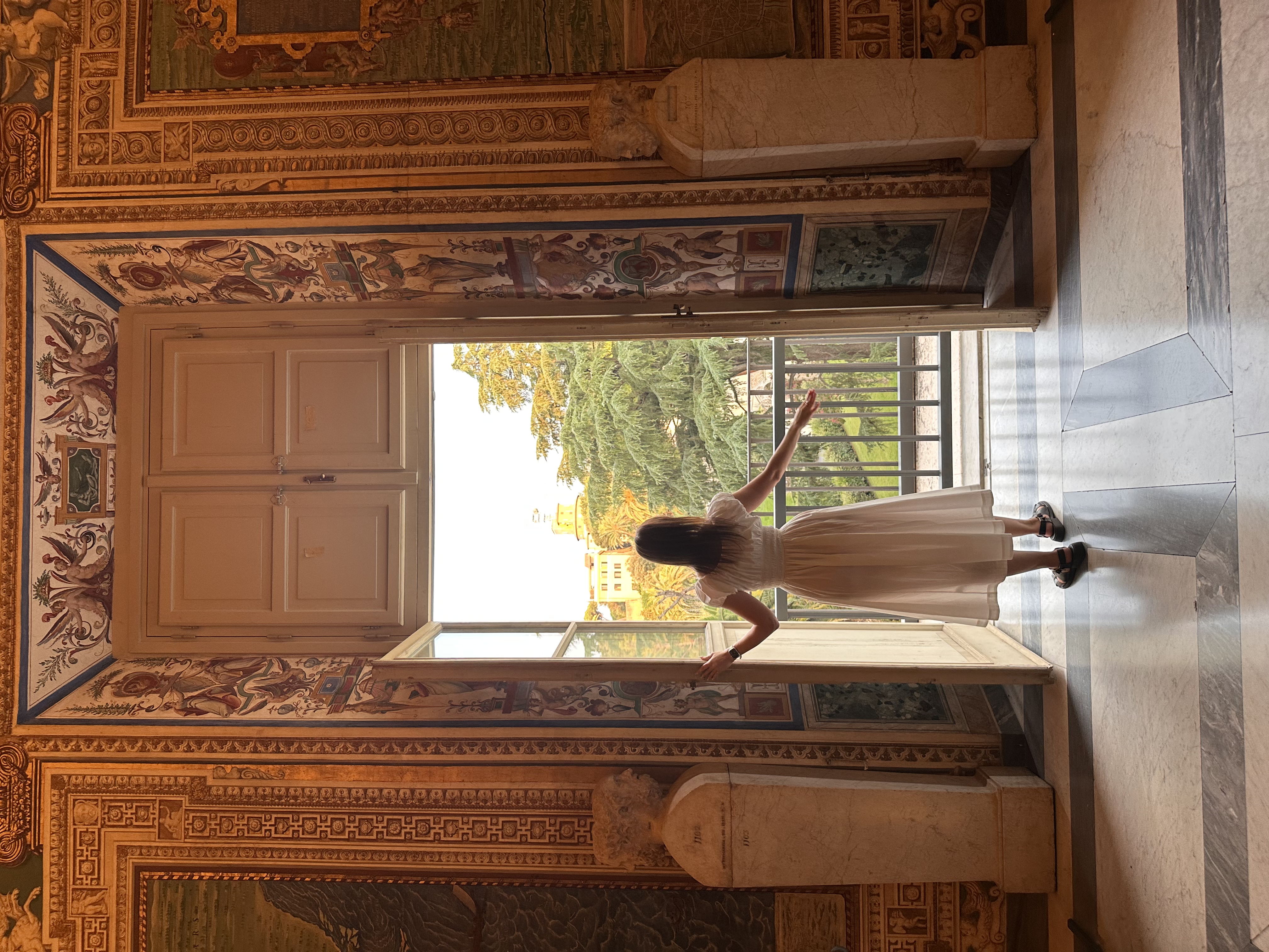 Helene Lewis | Fora Travel